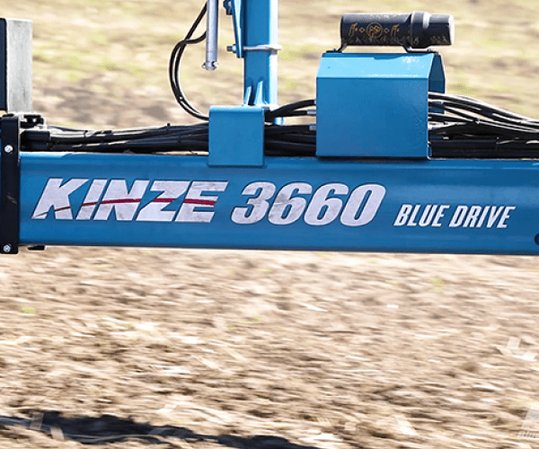 Planters Archives - Kinze