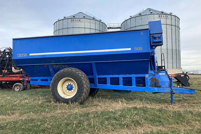 Cart Contest – Kinze